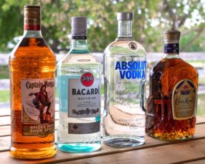 Ideas para mezclar el vodka azul y crear un delicioso cóctel